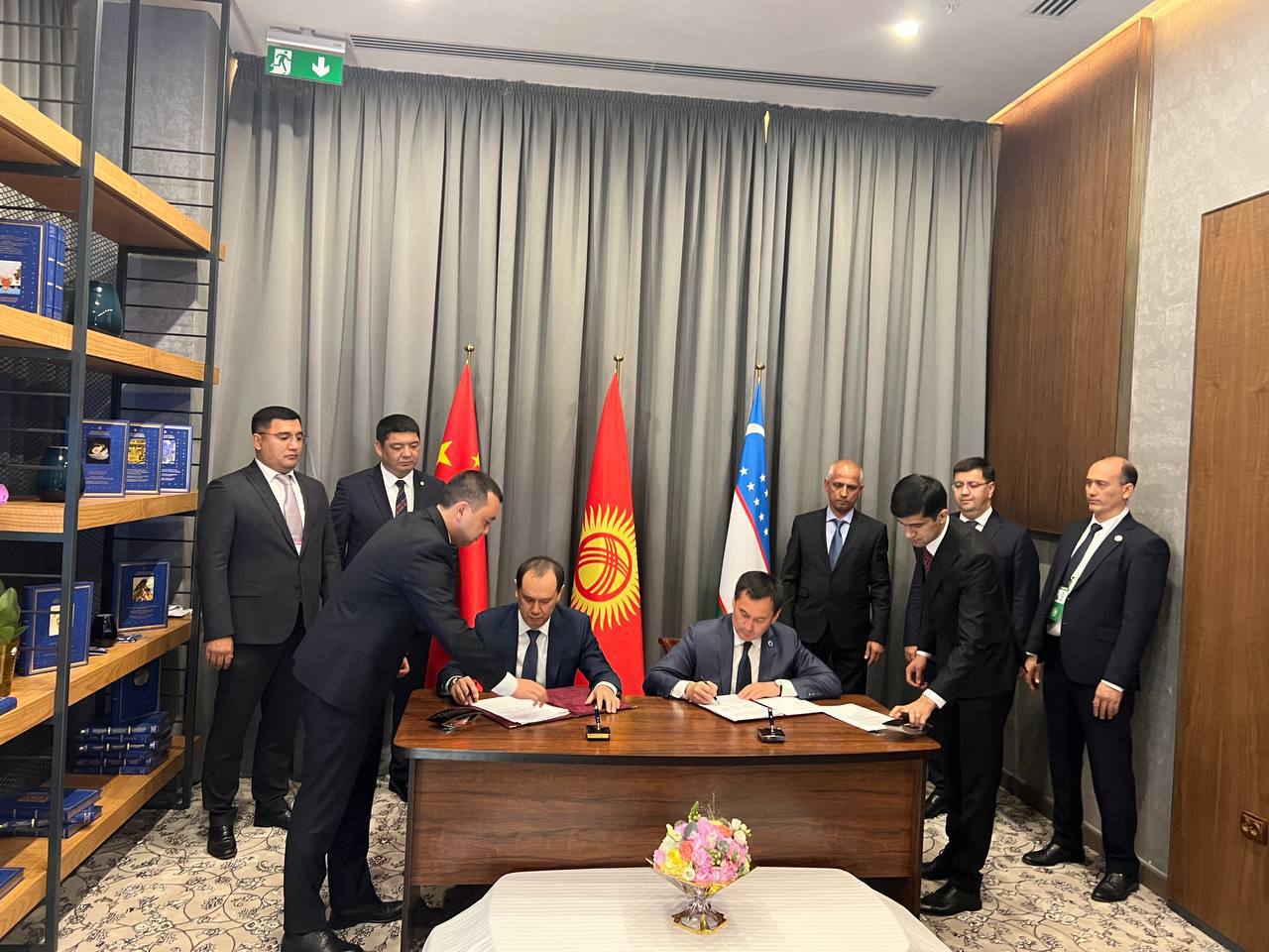 China Kyrgyzstan Uzbekistan Railway Construction Project Signed — Daryo News